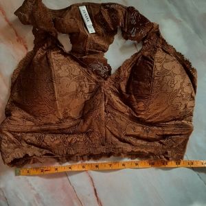 Zenana Outfitters | Intimates & Sleepwear | Floral Lace Bralette | Poshmark